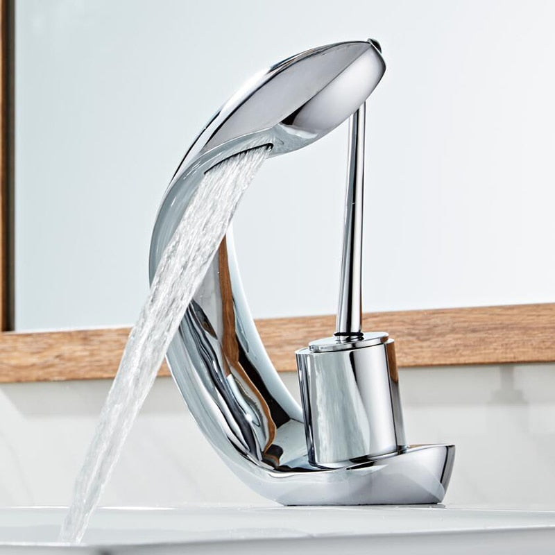 Ellie - Modern Curved Waterfall Faucet – Focal Decor