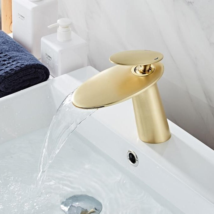Pacific - Modern Waterfall Faucet – Focal Decor