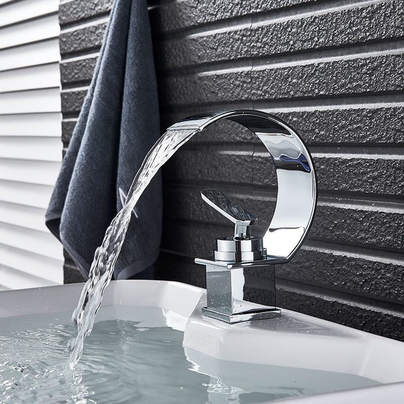 Bruce - Curved Bathroom Faucet – Focal Decor
